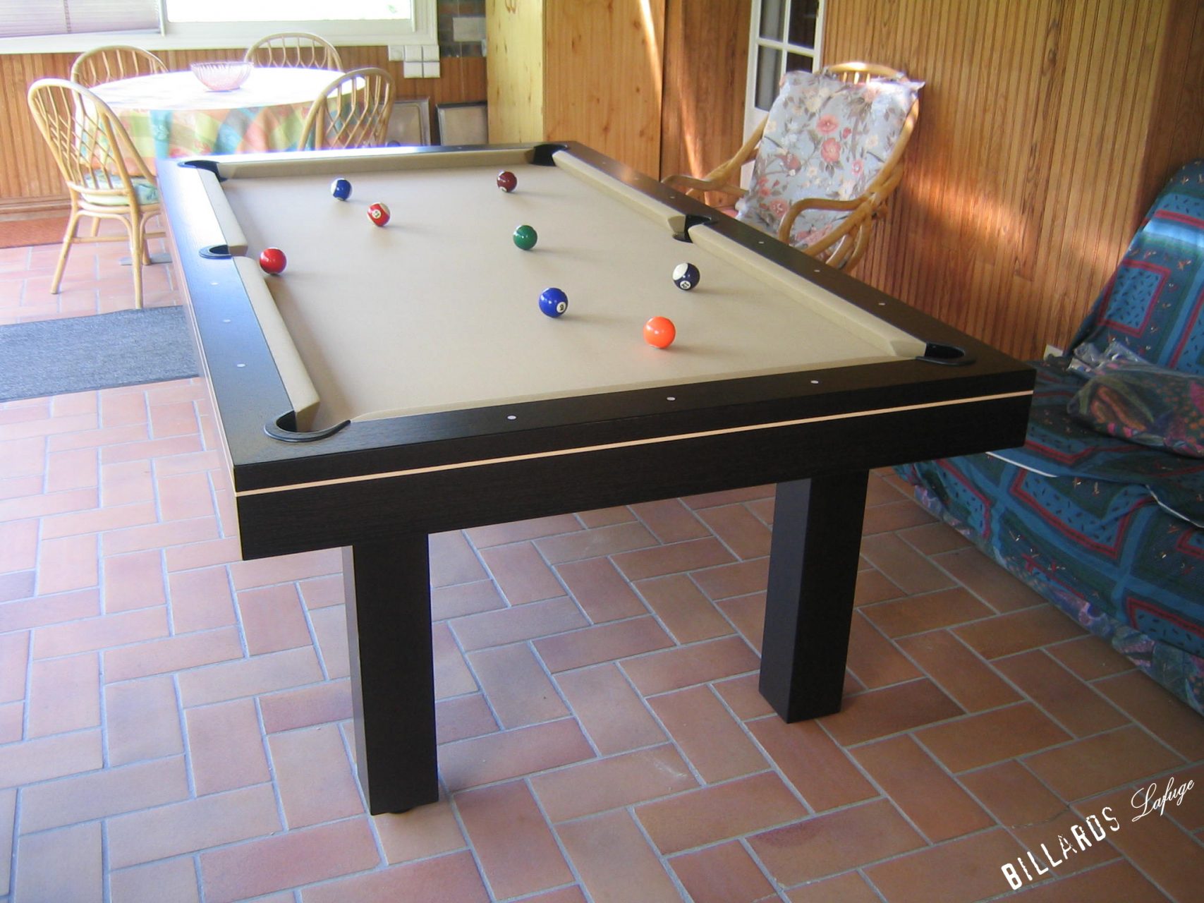 Billard contemporain design et moderne | Lafuge